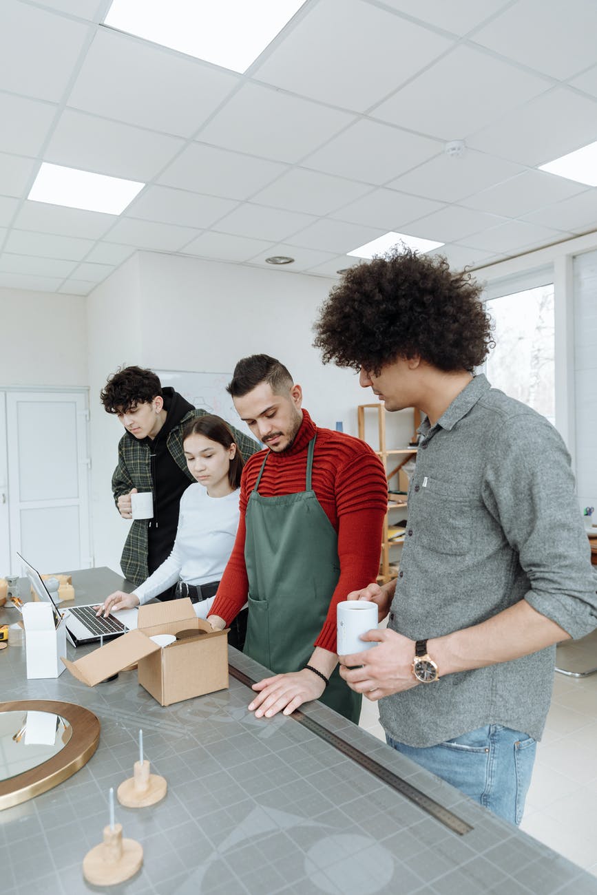Leiharbeiter aus dem Baltikum - Zeitarbeit Osteuropa